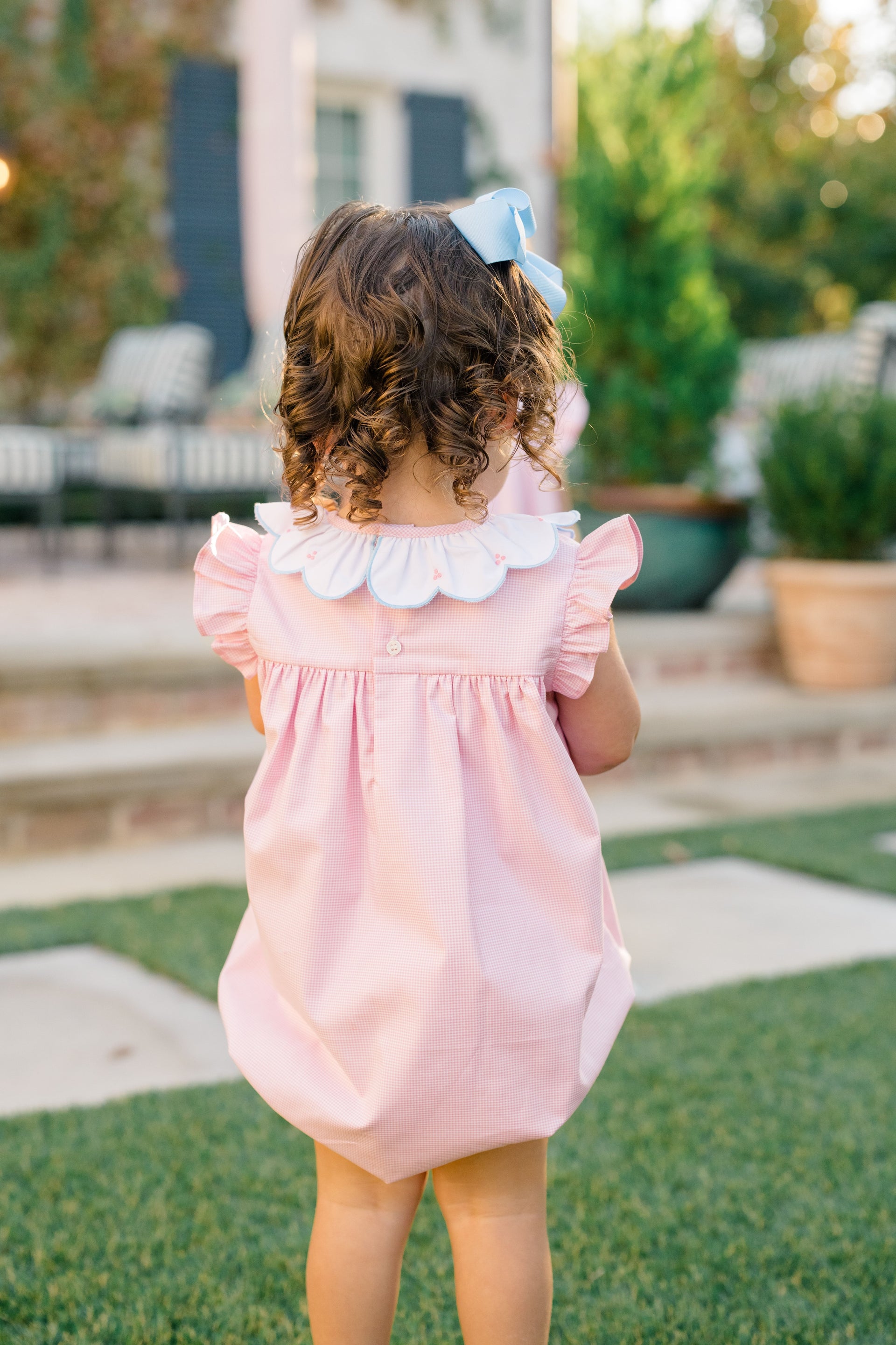 Clover Bunny Girl Bubble